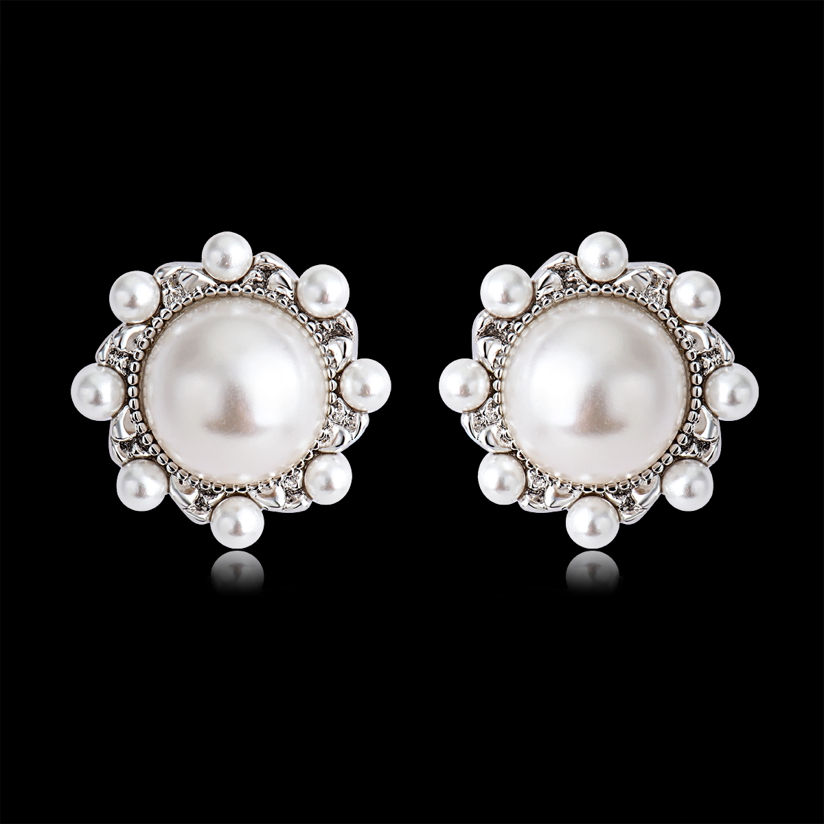 Top Artificial Pearl Zinc Alloy Stud Earrings